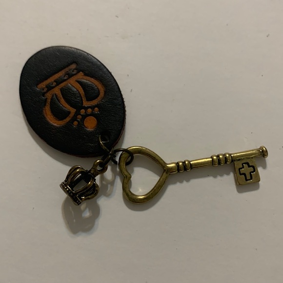 No Brand | Accessories | Heart Key W Cross Crown And Leather Crown ...
